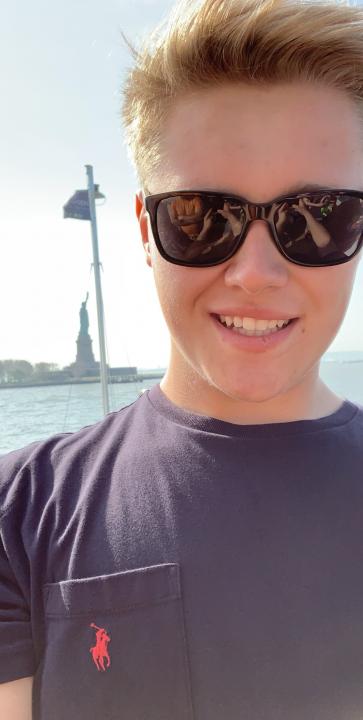 InnerView - Member Profile - Filip Bugaj